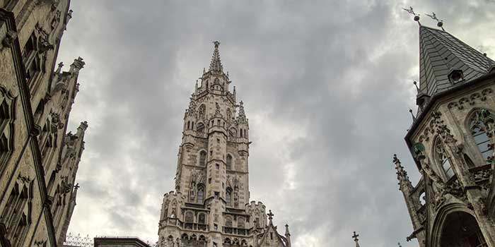 Wetter heute am Montag in München: Grauer Tag mit dichter Wolkendecke ...