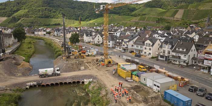 Ahrtal vier Jahre nach der Flut: Hoffnung, Frust und neue Forderungen | wetter.com